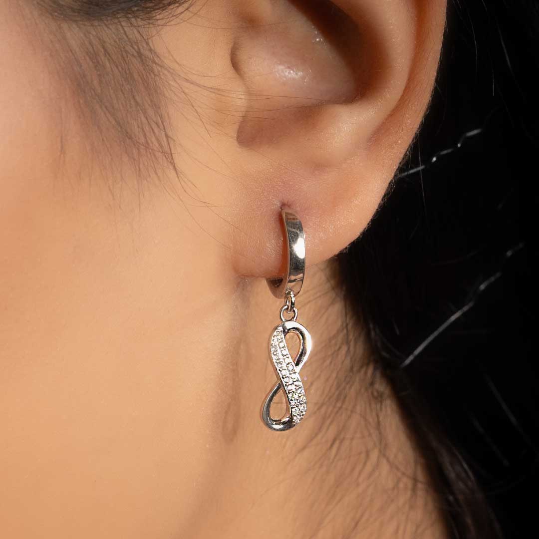 925 Sterling Silver Jewellery Online – Necklaces, Earrings & Rings – Vendi